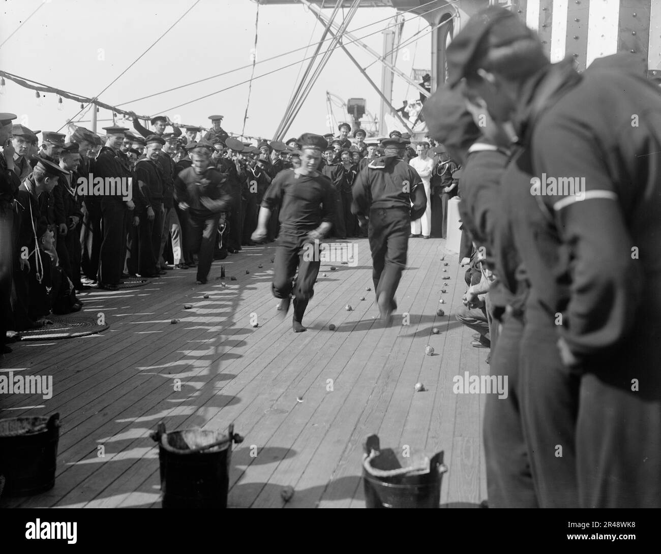 U.S.S. New York, spud race, anniversary of Santiago, 1899 July 3 Stock ...