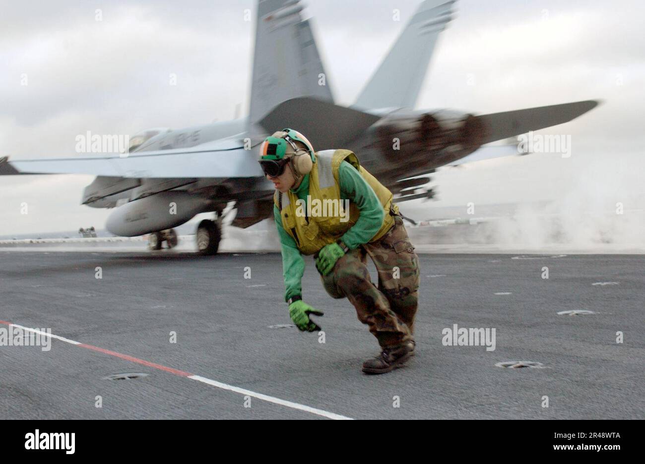 US Navy moving out of position after launching an F-A-18C Stock Photo ...