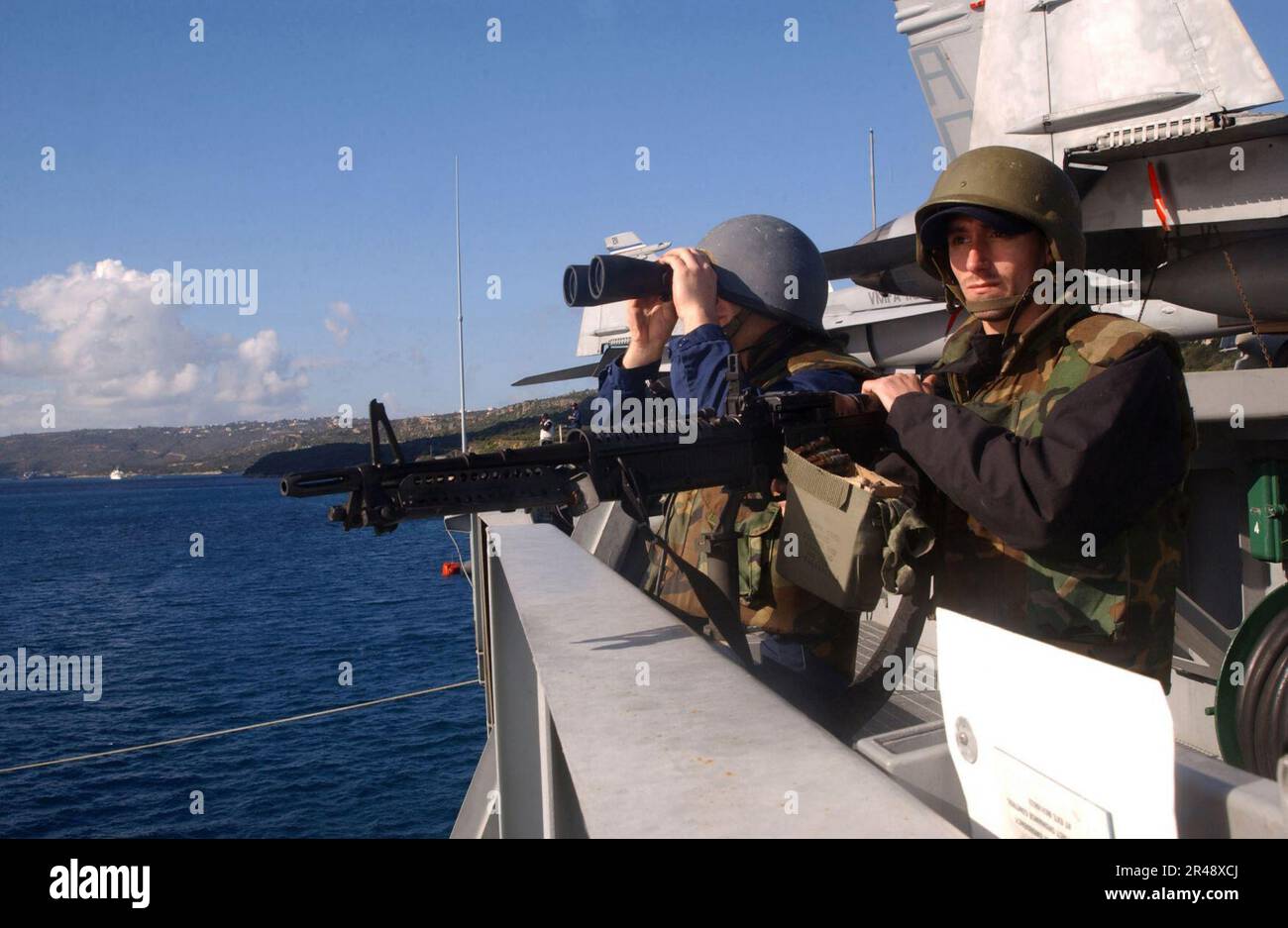 US Navy Sailors stand Force Protection Watch Stock Photo - Alamy