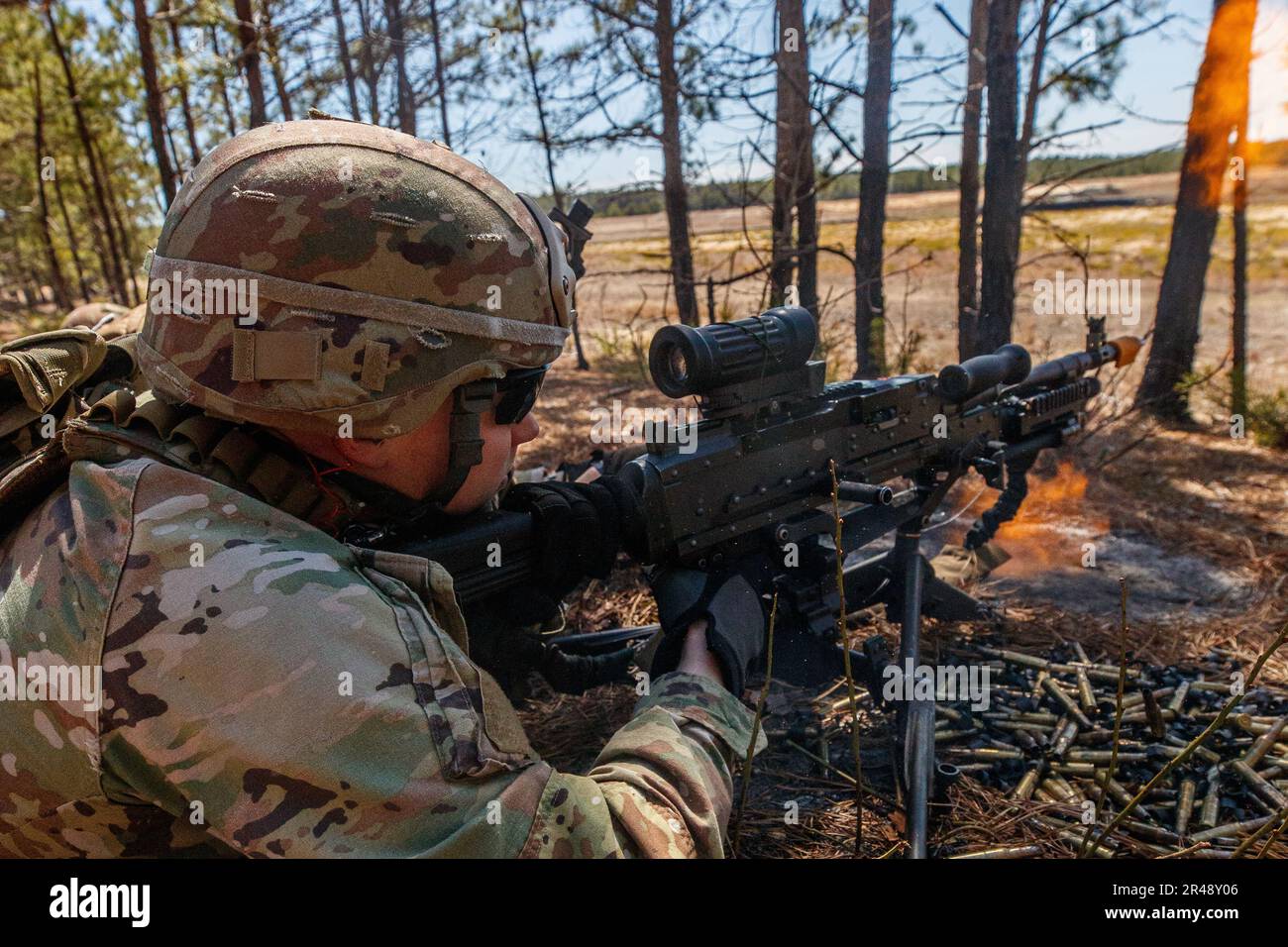 A U.S. Army Soldier, with Bravo Company, 1st Battalion, 114th Infantry ...