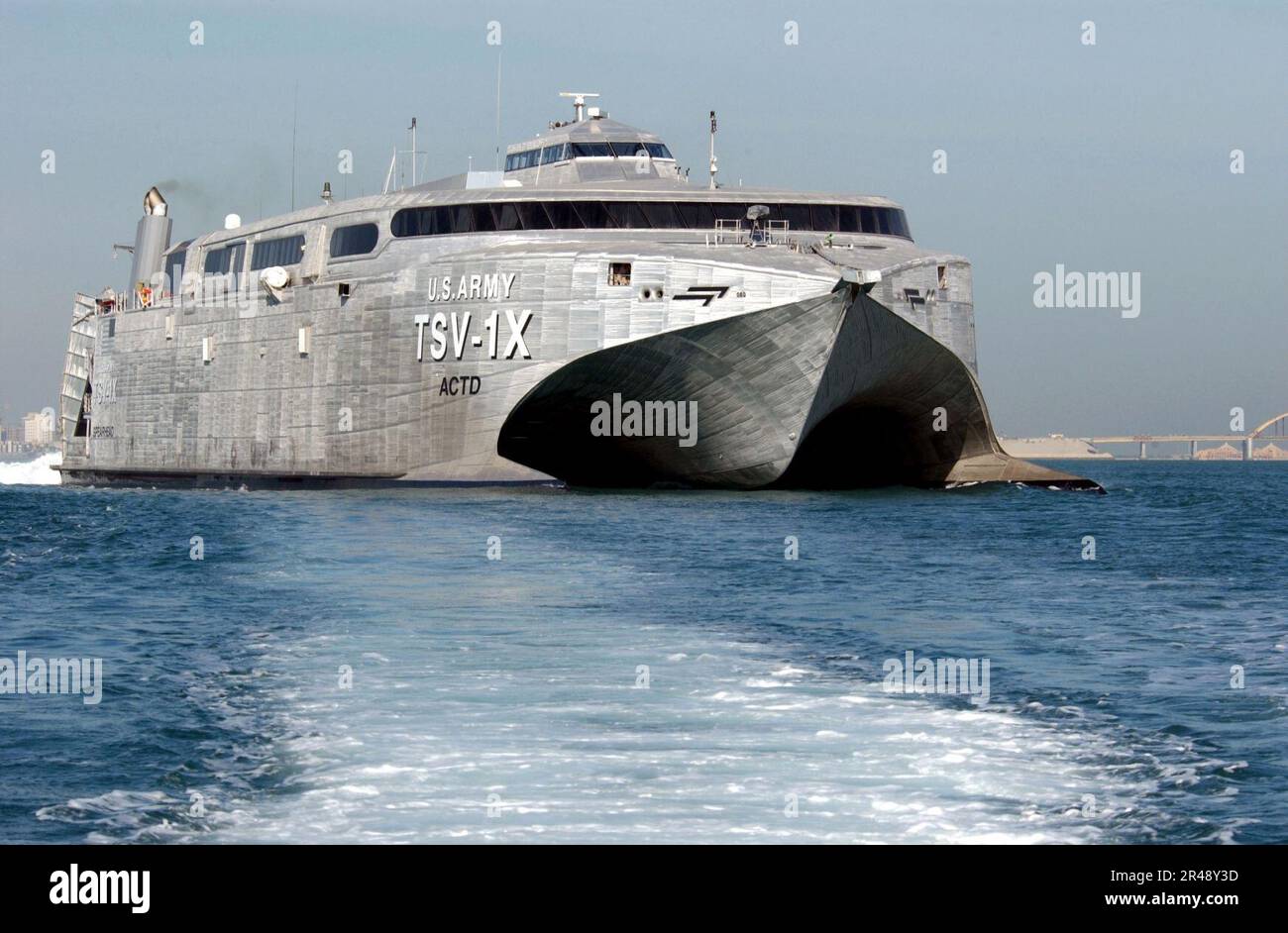 Army vessel hi-res stock photography and images - Alamy