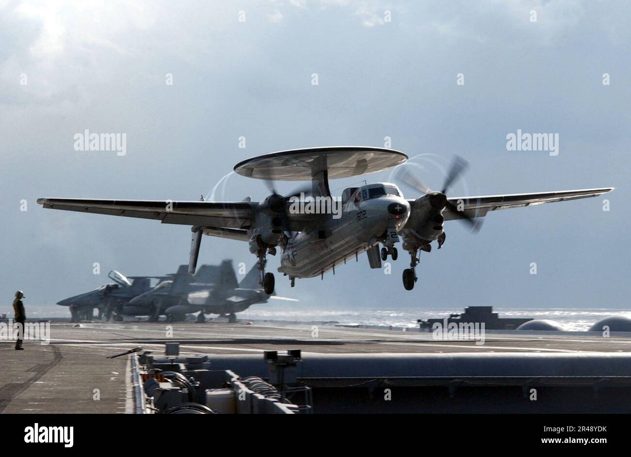US Navy E-2C Hawkeye launches from USS Kitty Hawk Stock Photo - Alamy
