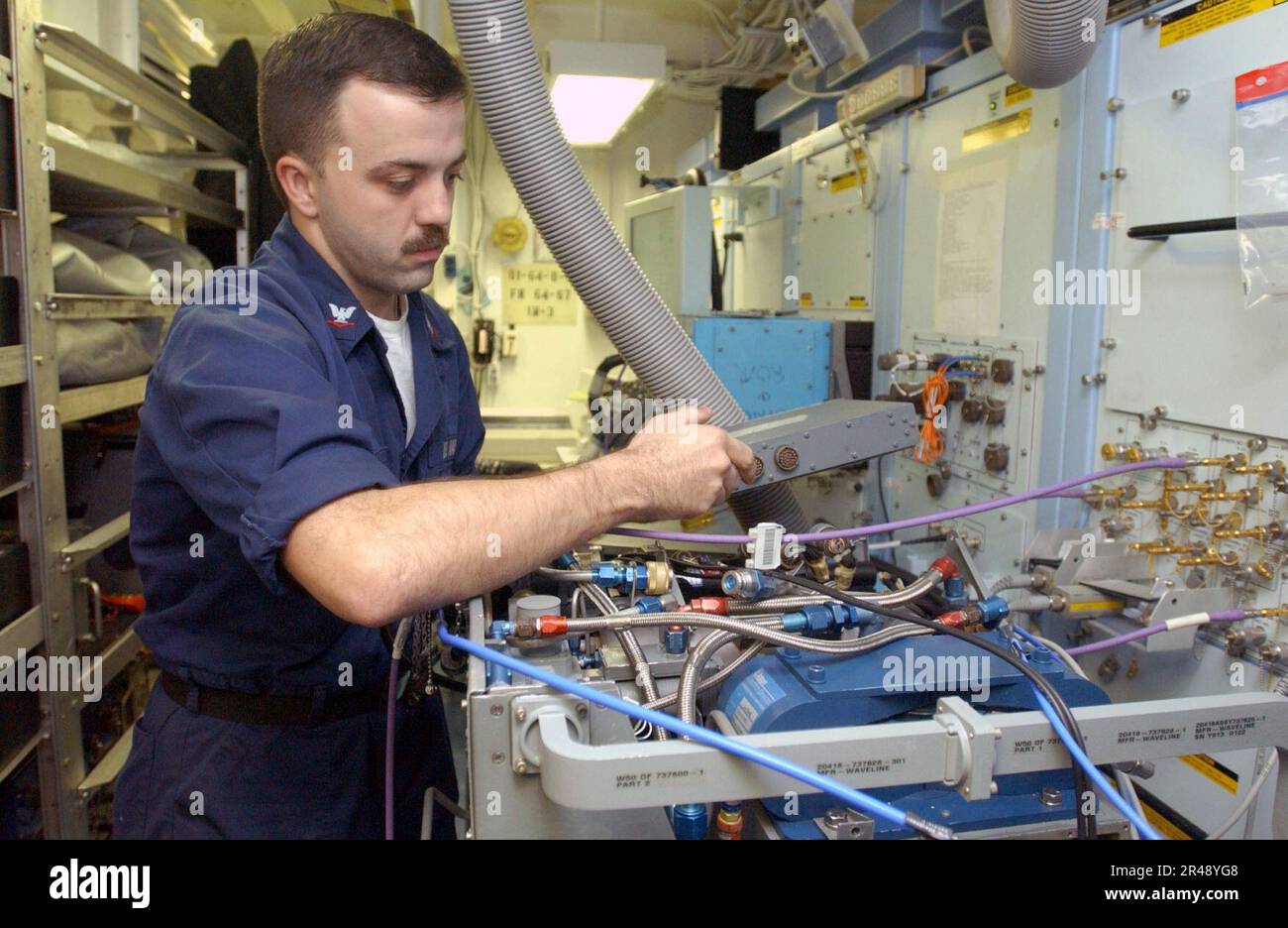 US Navy Aviation Electronics Technician Stock Photo - Alamy