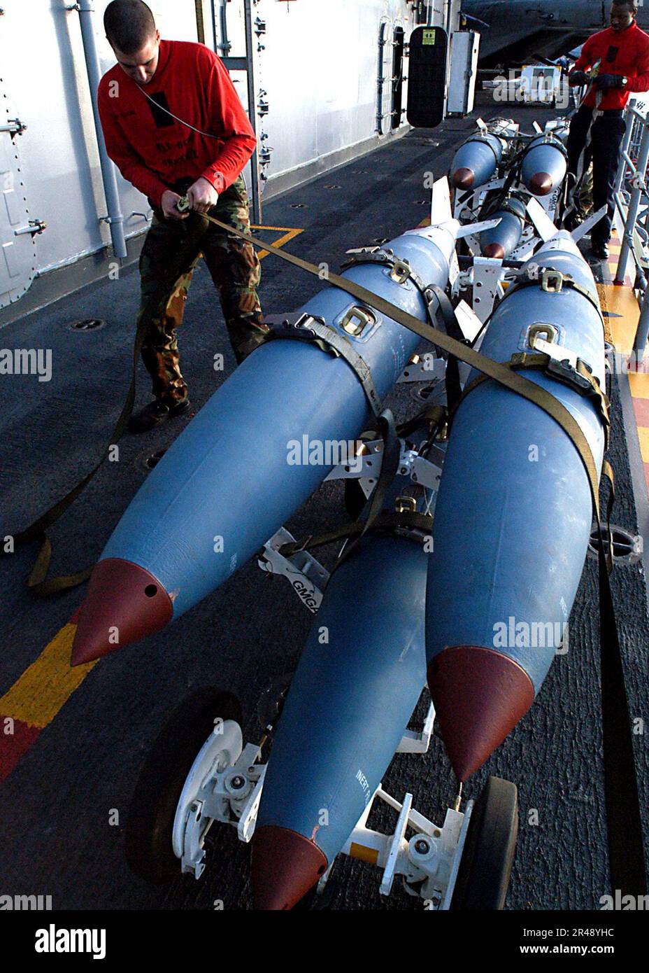 US Navy Aviation Ordnanceman Stock Photo - Alamy
