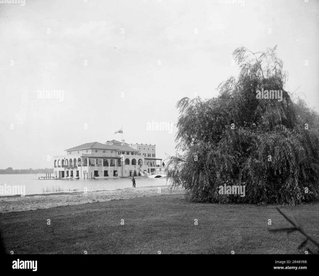 Boat house club house Black and White Stock Photos & Images - Alamy