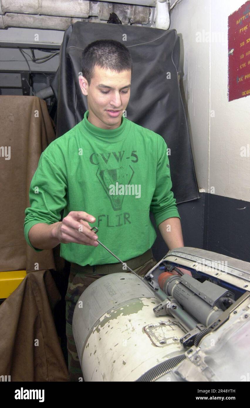 Flir us navy hi-res stock photography and images - Alamy