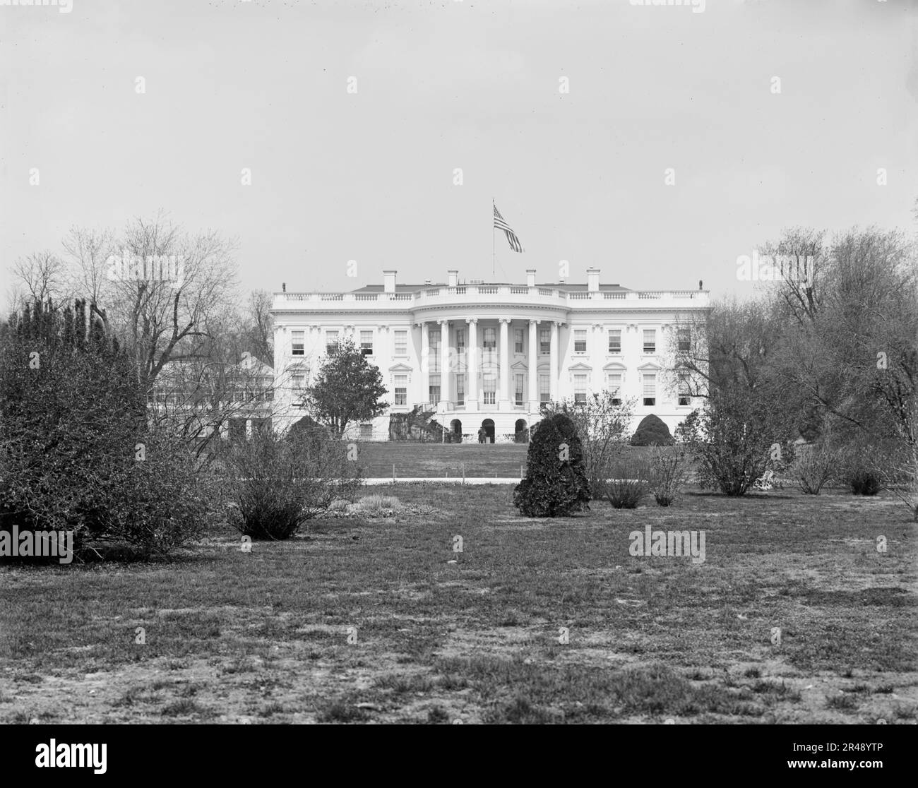 Front view south american Black and White Stock Photos & Images - Alamy