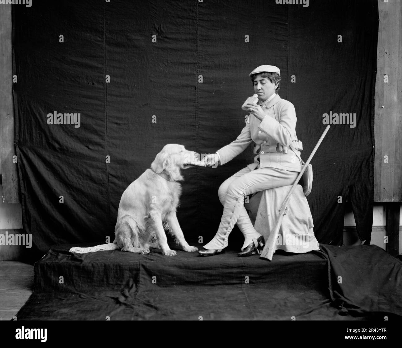 Billy and his mistress in hunting poses, between 1895 and 1910 Stock ...