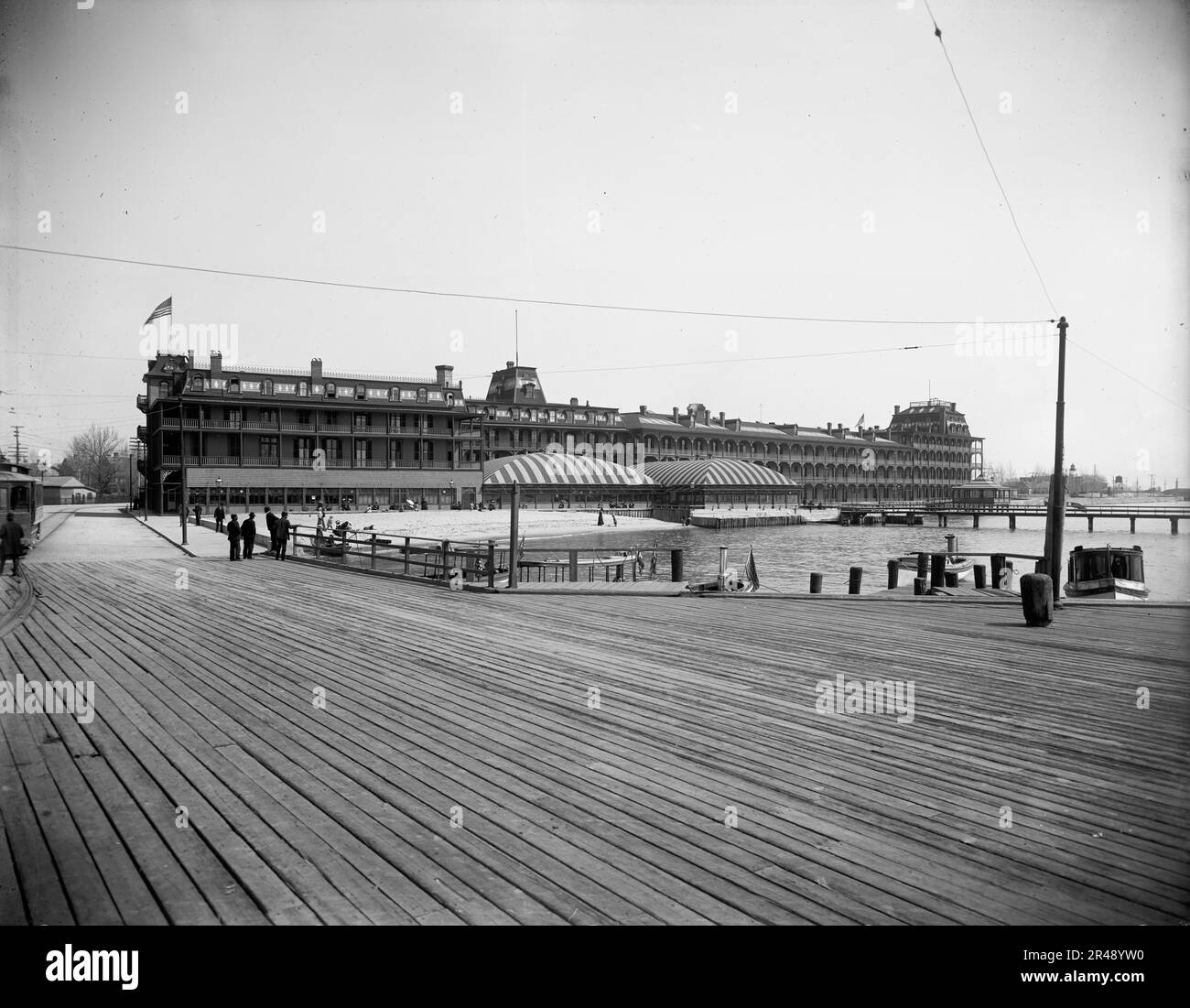 Hygeia Hotel, Old Point Comfort, Va., 1902 Stock Photo - Alamy