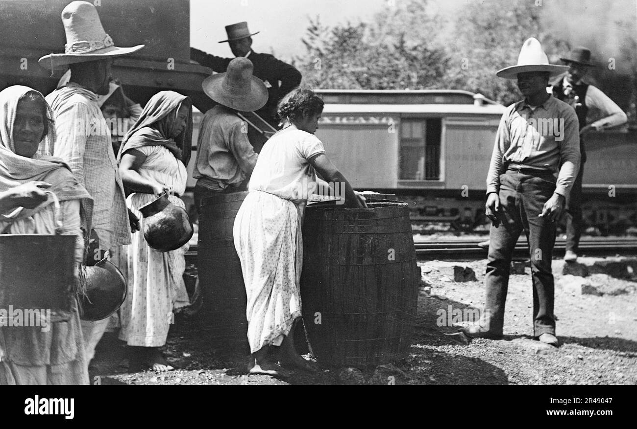 Peon co Black and White Stock Photos & Images - Alamy