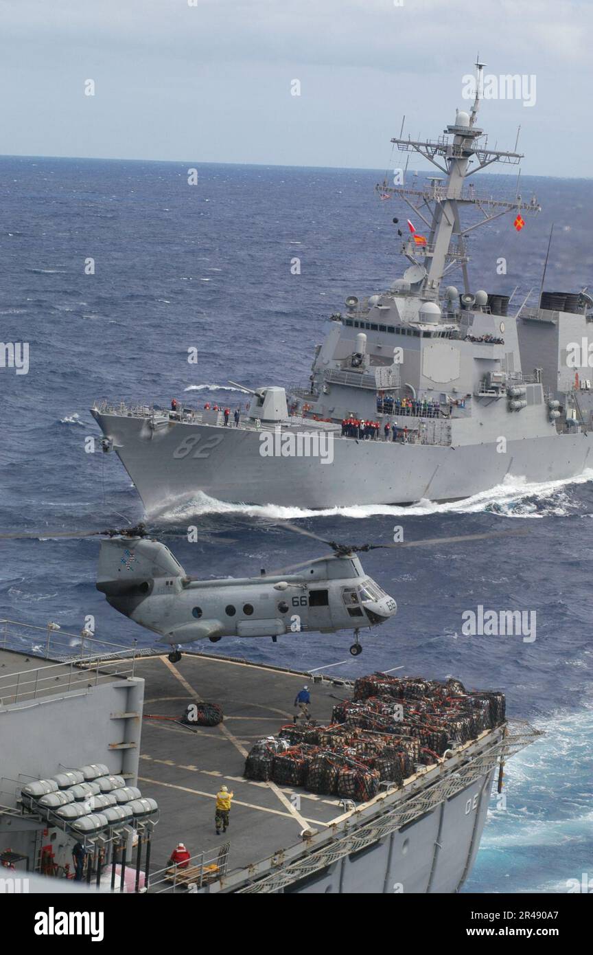 US Navy The guided missile destroyer USS Lassen (DDG 82) pulls ...