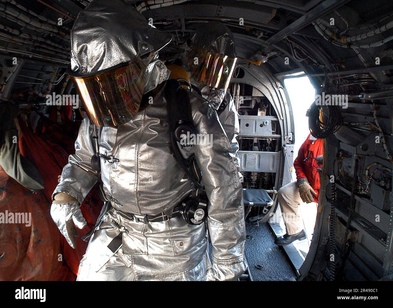 US Navy Sailors assigned to the Crash and Salvage Team aboard Kearsarge ...