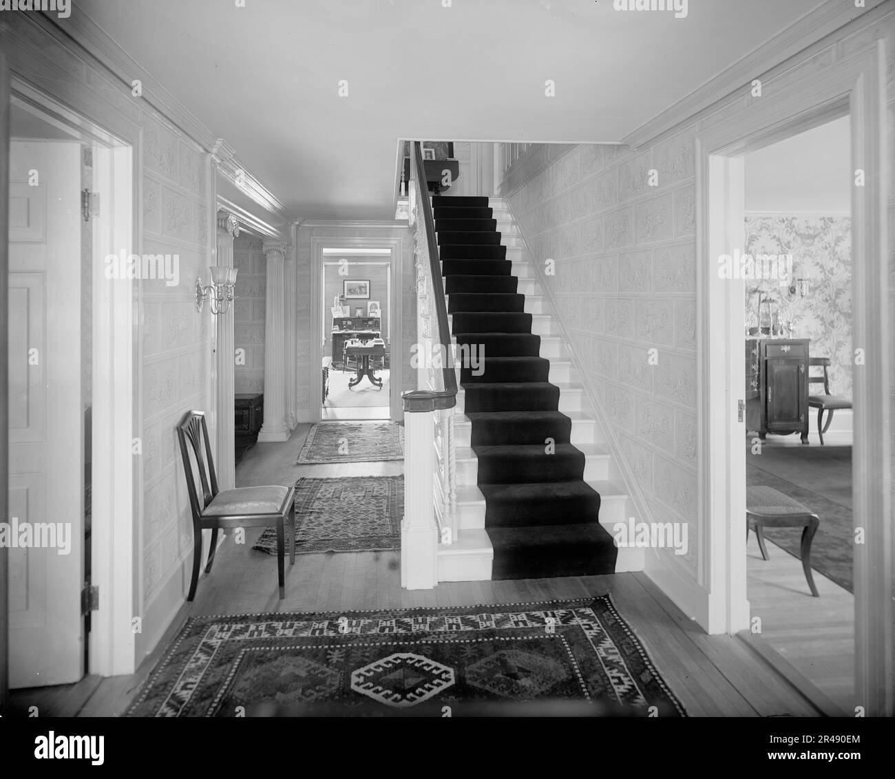 Clubhouse doorway hi-res stock photography and images - Alamy