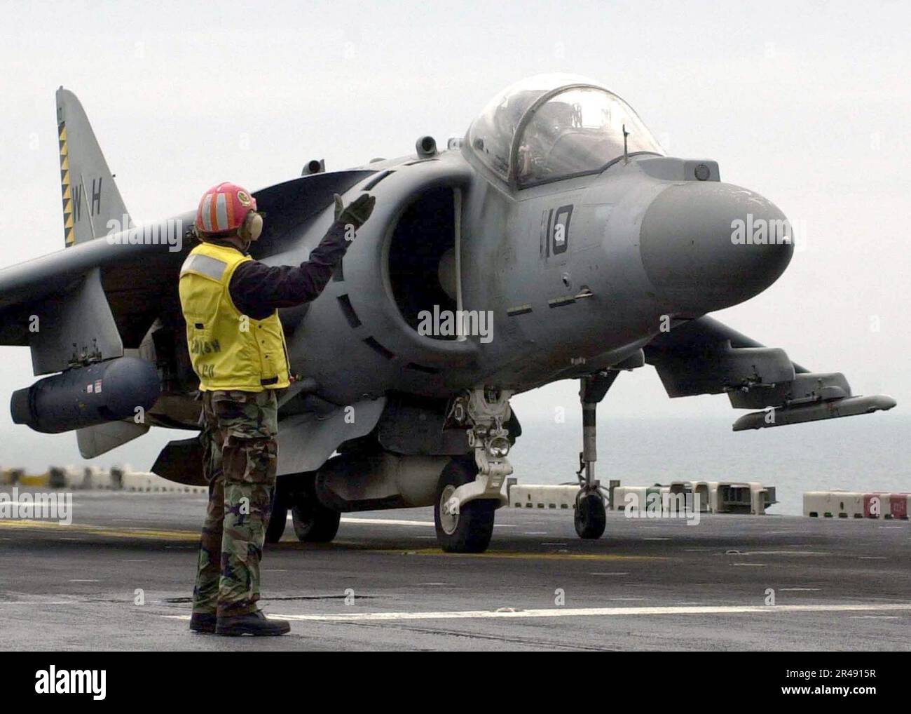 US Navy AV-8B Harrier aboard USS Bataan Stock Photo - Alamy
