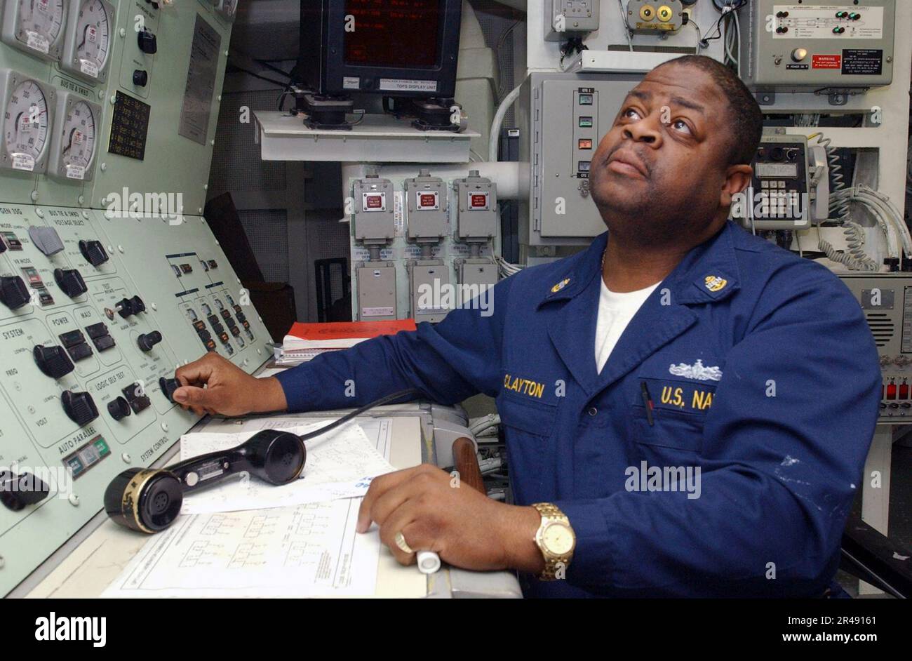 US Navy Damage Control Central (DCC) aboard USS Anzio Stock Photo - Alamy