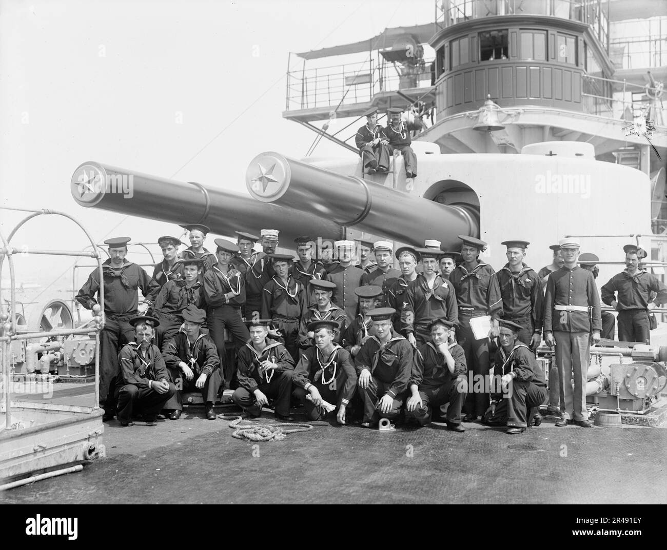 U.S.S. Iowa, group under 12-inch guns, (1898 Stock Photo - Alamy