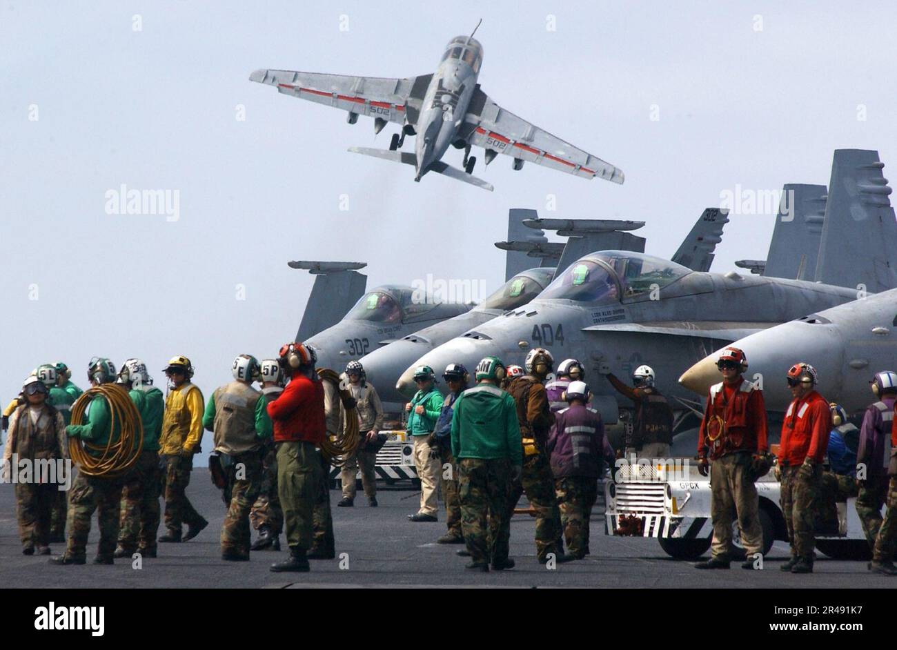 US Navy An EA-6B Prowler assigned to the ''Gauntlets'' of Electronic ...