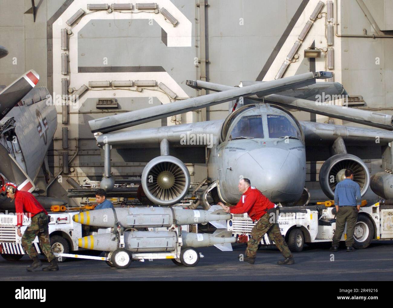 US Navy Aviation Ordnanceman Stock Photo - Alamy