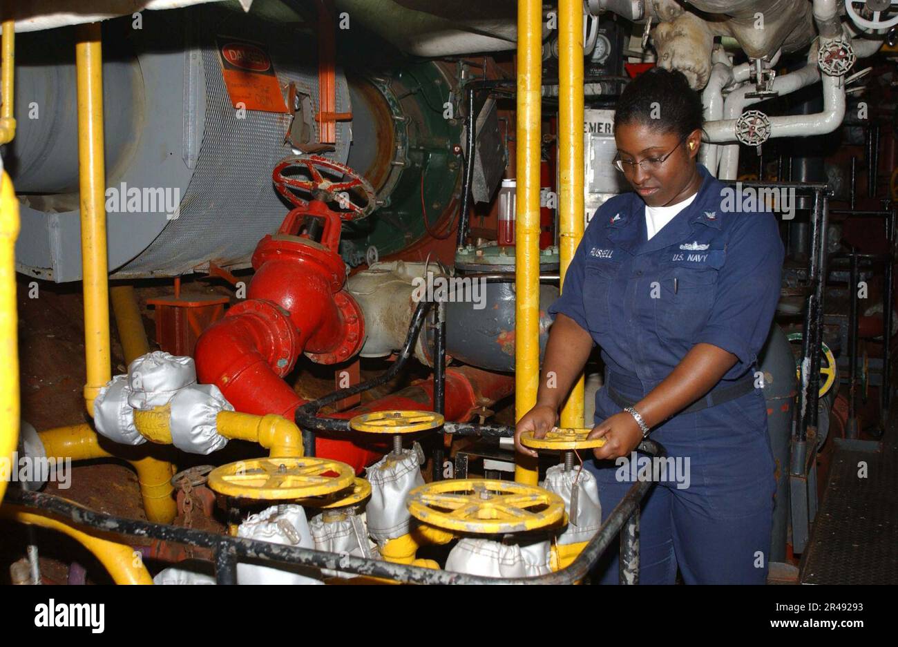 US Navy Machinist Mate Stock Photo - Alamy