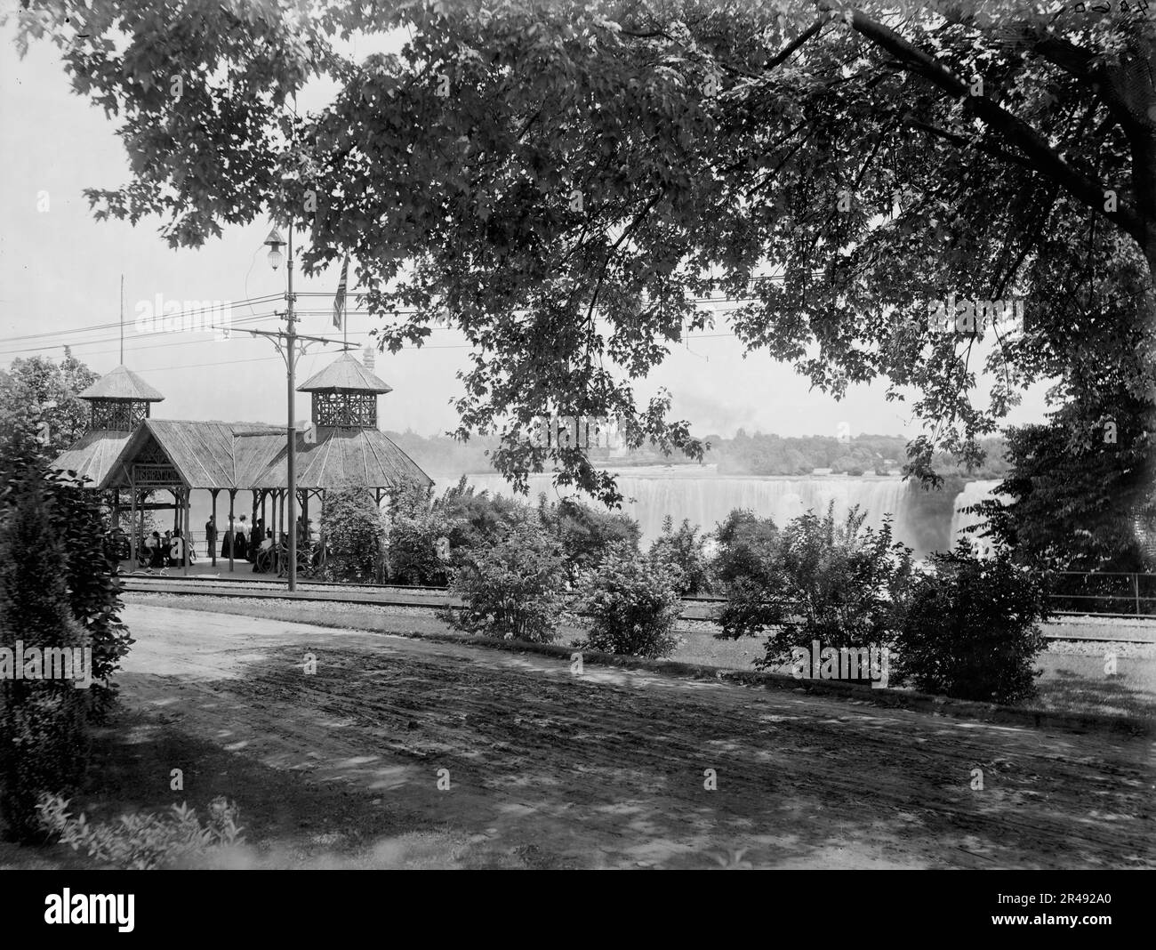 Inspiration point Black and White Stock Photos & Images - Alamy