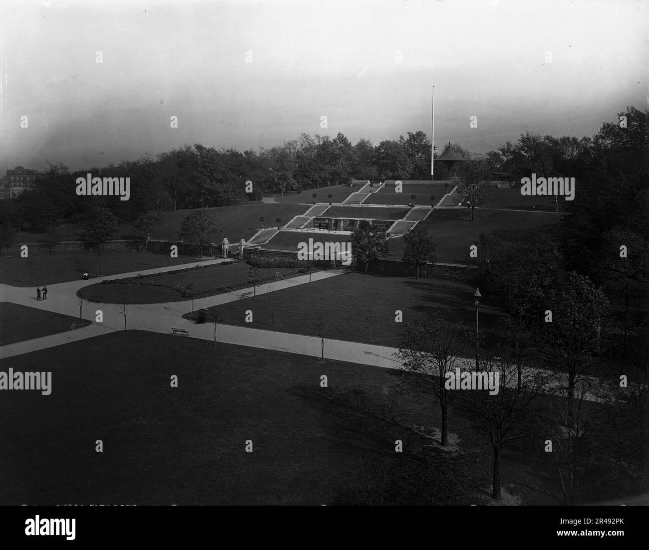 Fort greene brooklyn Black and White Stock Photos & Images - Alamy