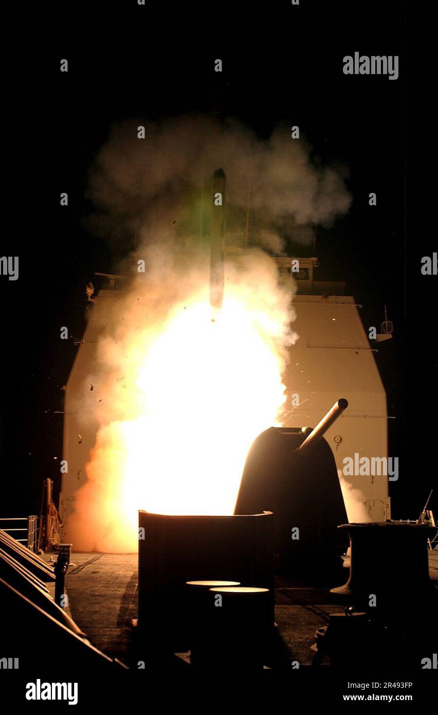 US Navy The guided missile cruiser USS Shiloh (CG 67) fires a Tomahawk ...