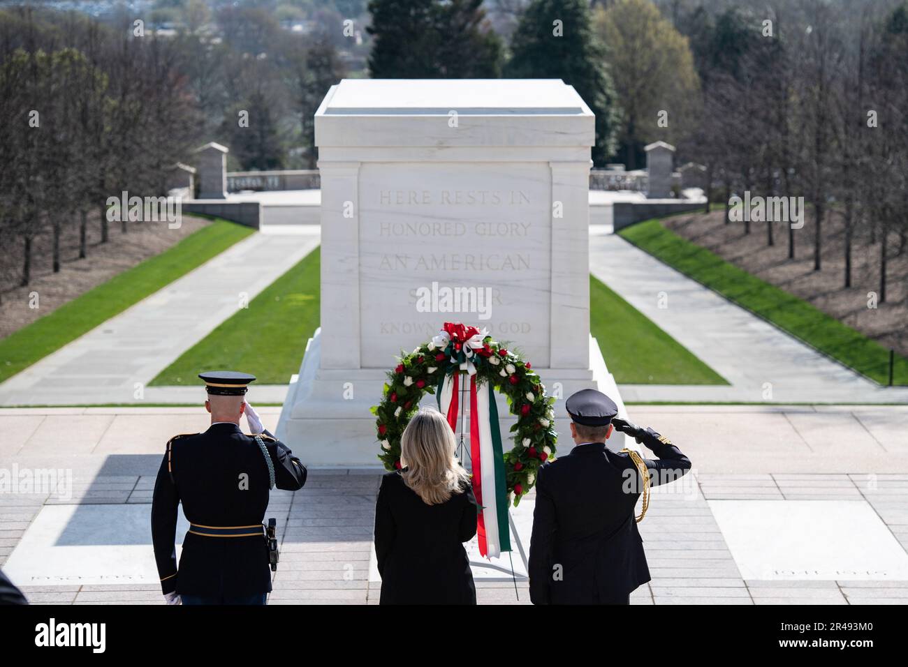 Italian Ambassador to the U.S. Mariangela Zappia (center) and Italian ...