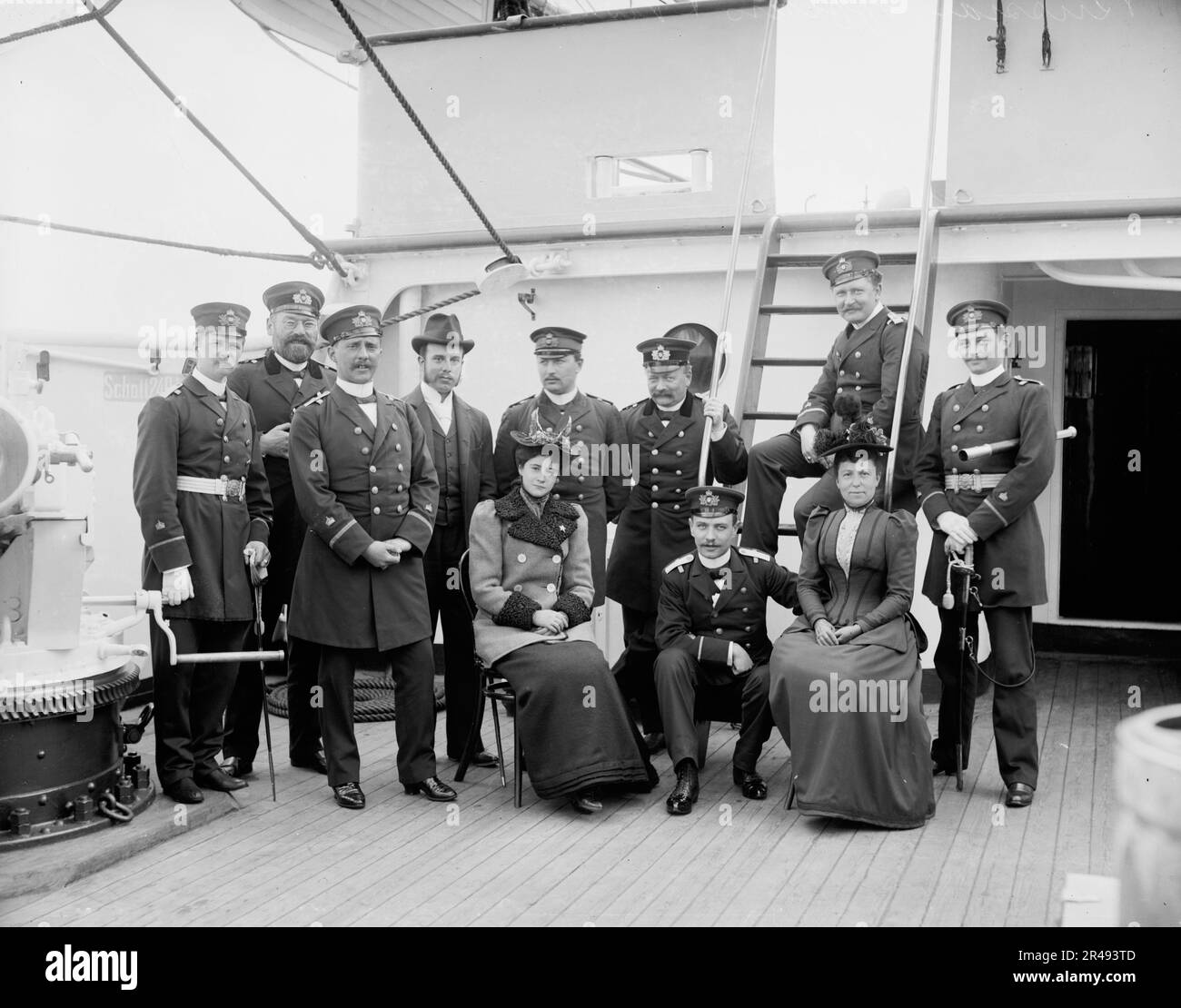 German navy men Black and White Stock Photos & Images - Alamy