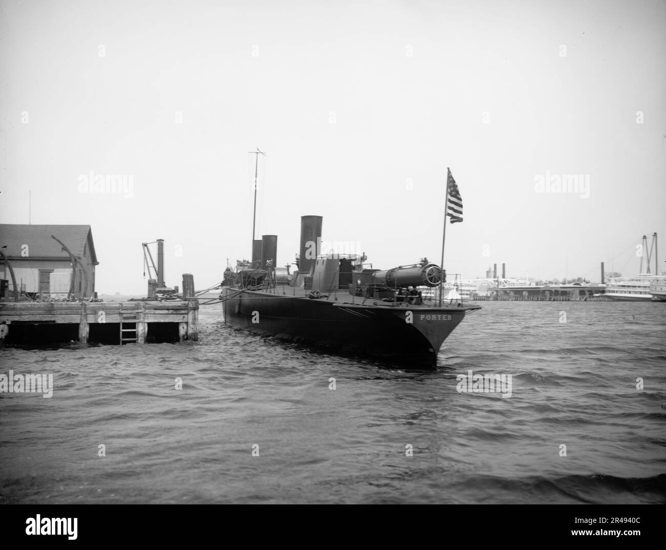 Uss william porter hi-res stock photography and images - Alamy