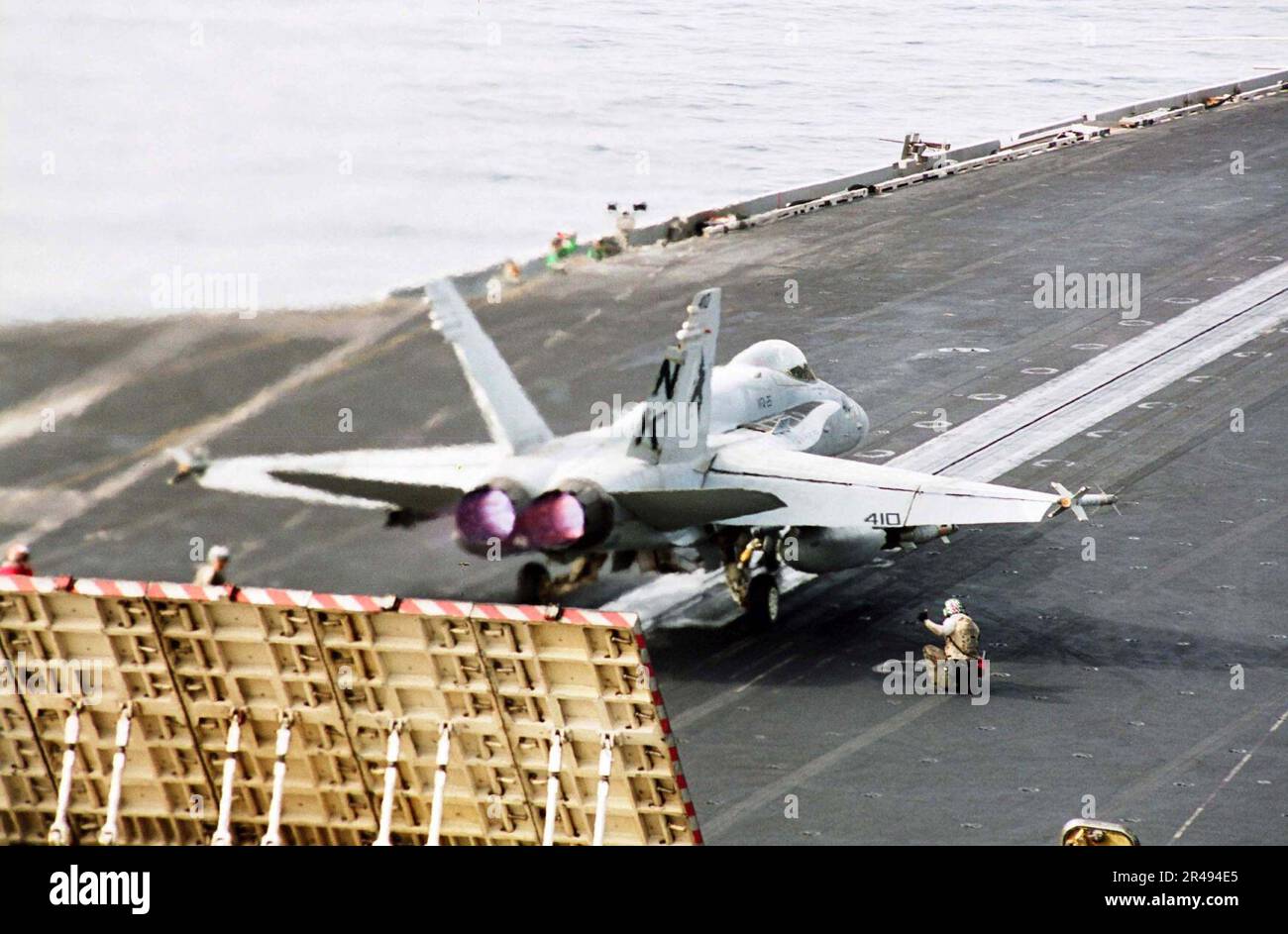 US Navy An F-A-18E Super Hornet prepares to launch from the aircraft ...