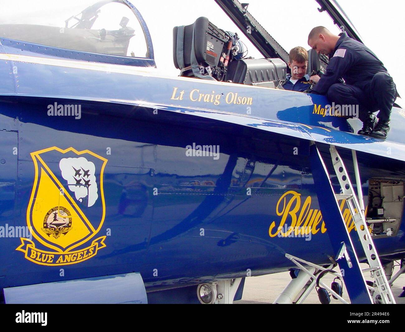 US Navy The Navy sponsored NASCAR Craftsman Truck series driver Jon ...