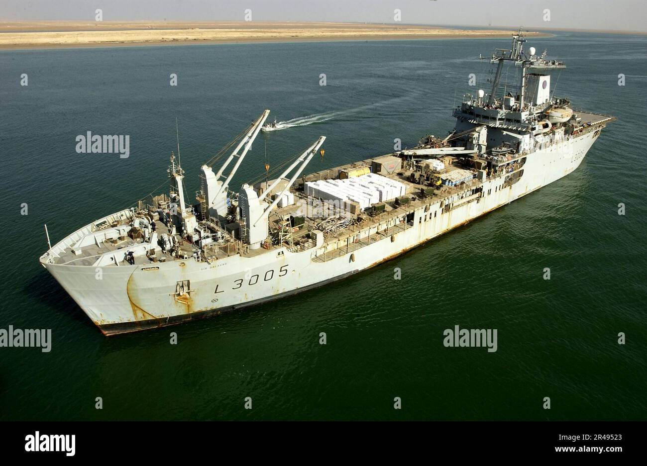 US Navy The Royal Fleet Auxiliary, Landing Ship Logistic RFA Sir ...