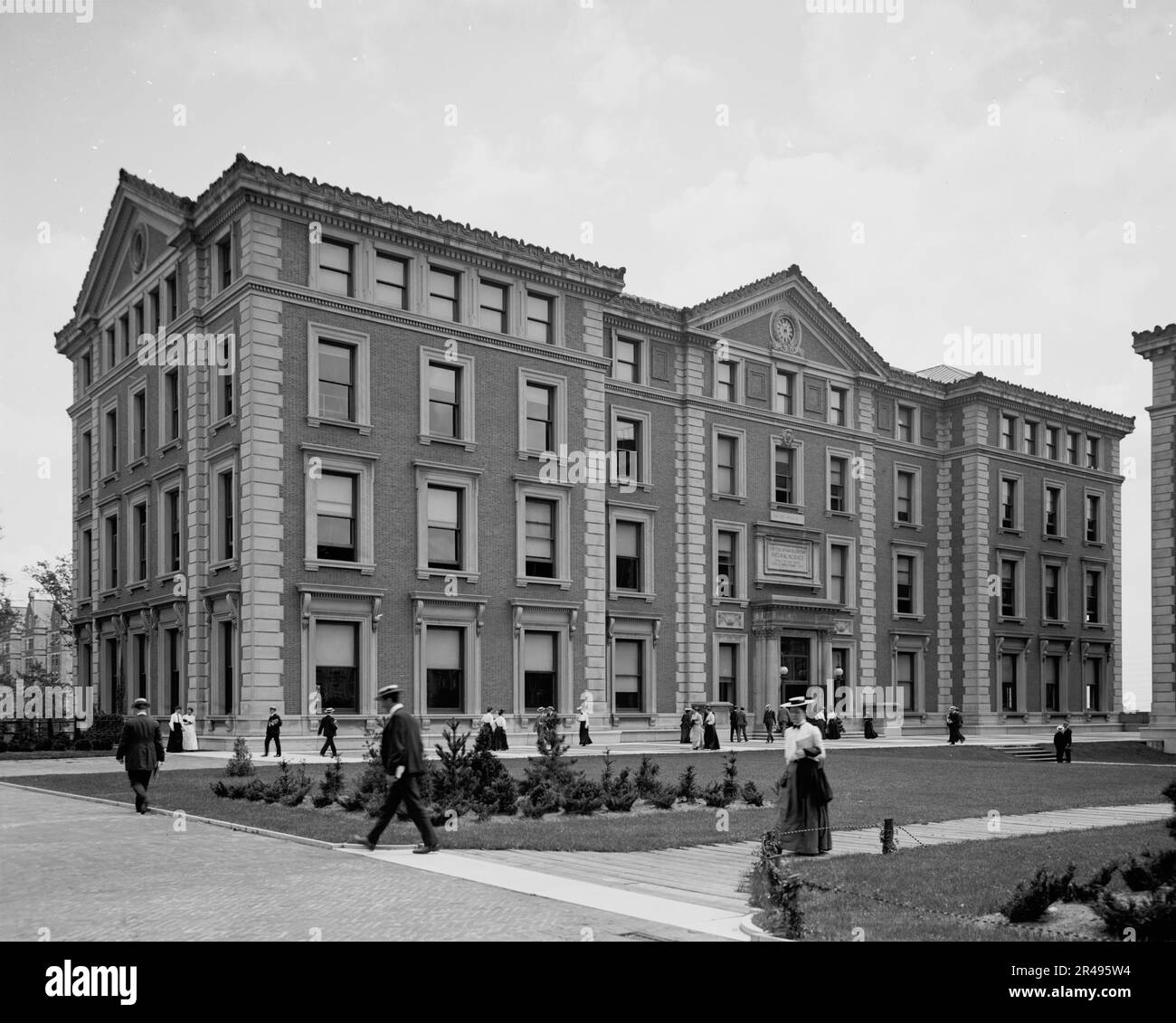 Columbia university new york 1900s hi-res stock photography and images ...