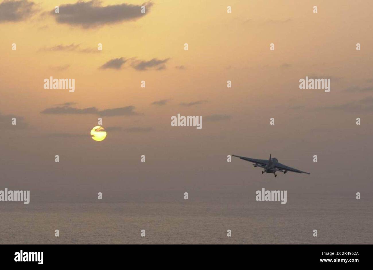 US Navy An S-3B Viking assigned to the ''Dragonfires'' of Sea Control ...