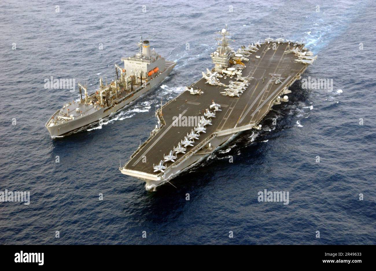 Military sealift command oiler usns john lenthall t ao 189 hi-res stock ...