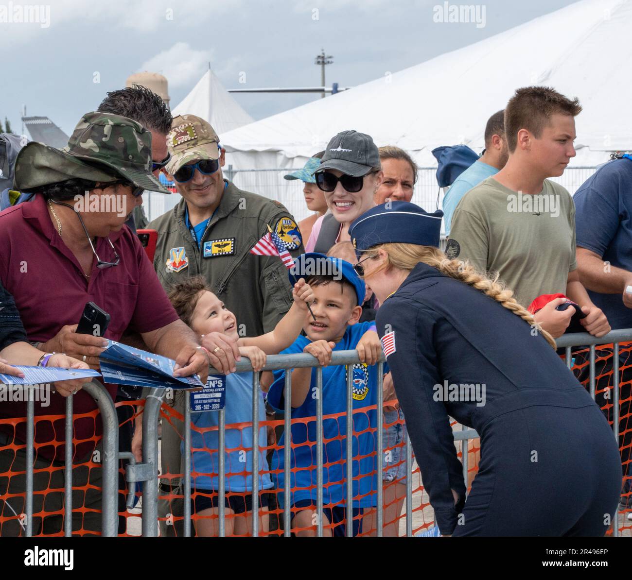 The United States Air Force Air Demonstration Squadron "Thunderbirds ...