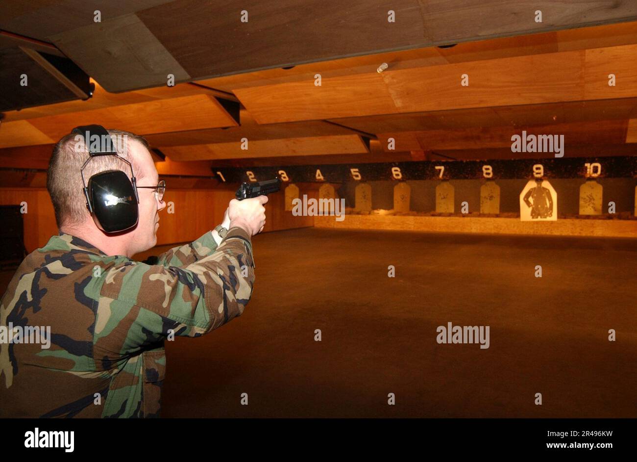 US Navy Damage Controlman Stock Photo - Alamy