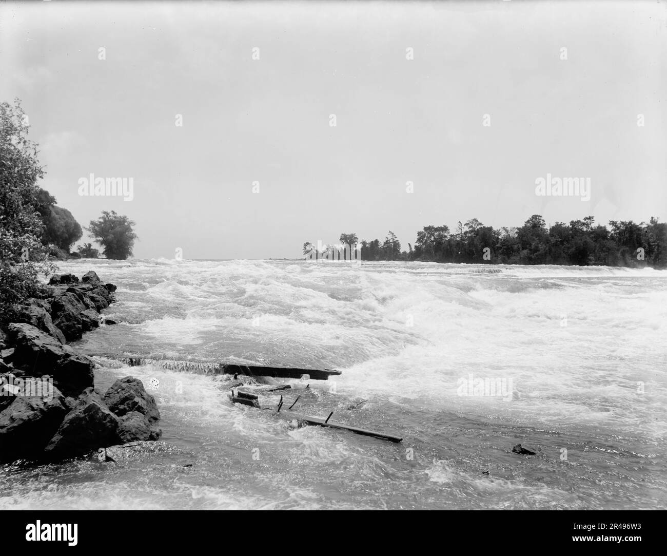 Niagara plate Black and White Stock Photos & Images - Alamy