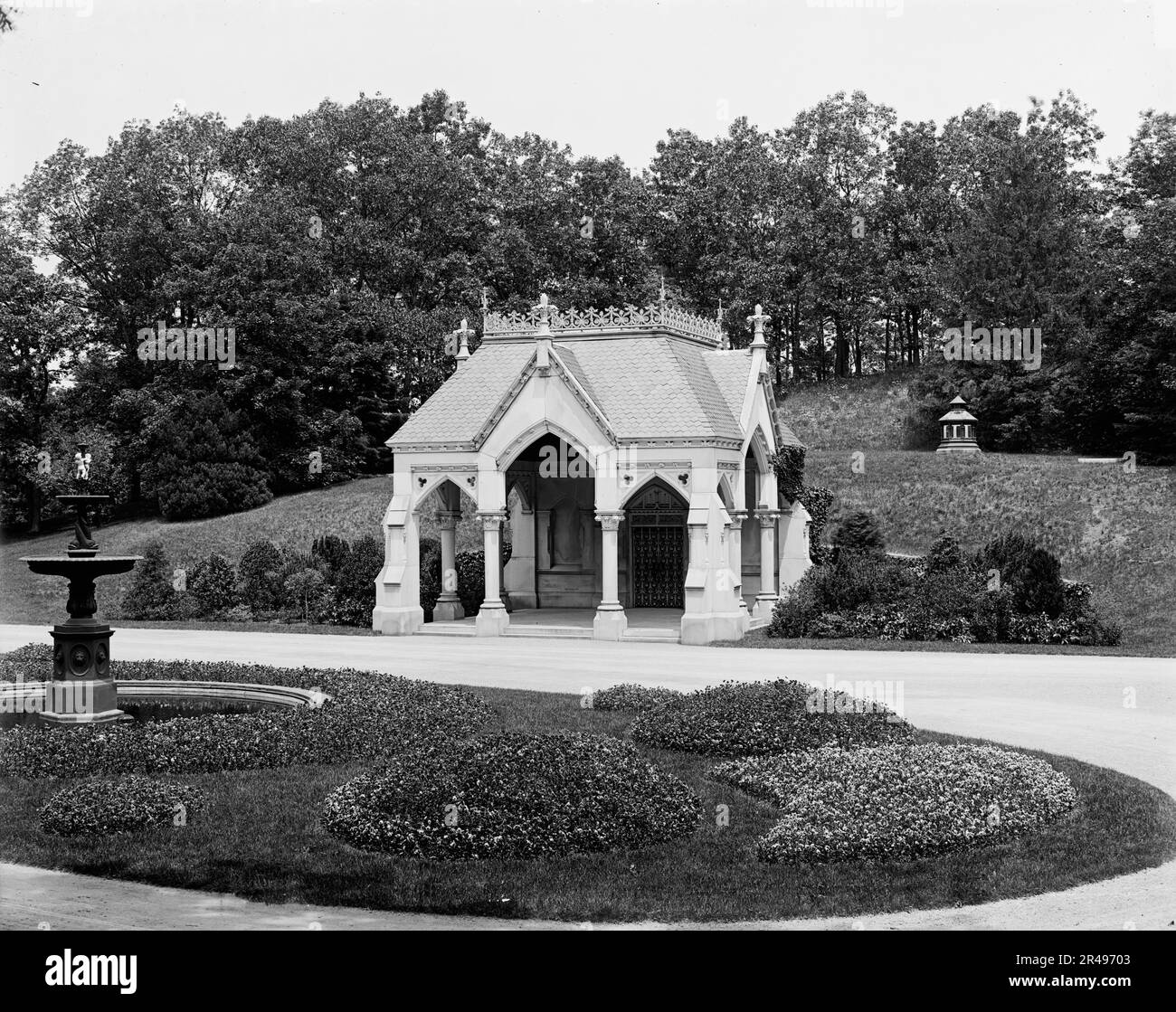 Forest Hills Cemetery, Boston, receiving tomb, between 1900 and 1906 ...