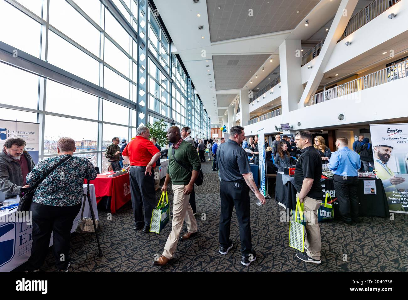 Employees of the U.S. Army Corps of Engineers Pittsburgh District set ...