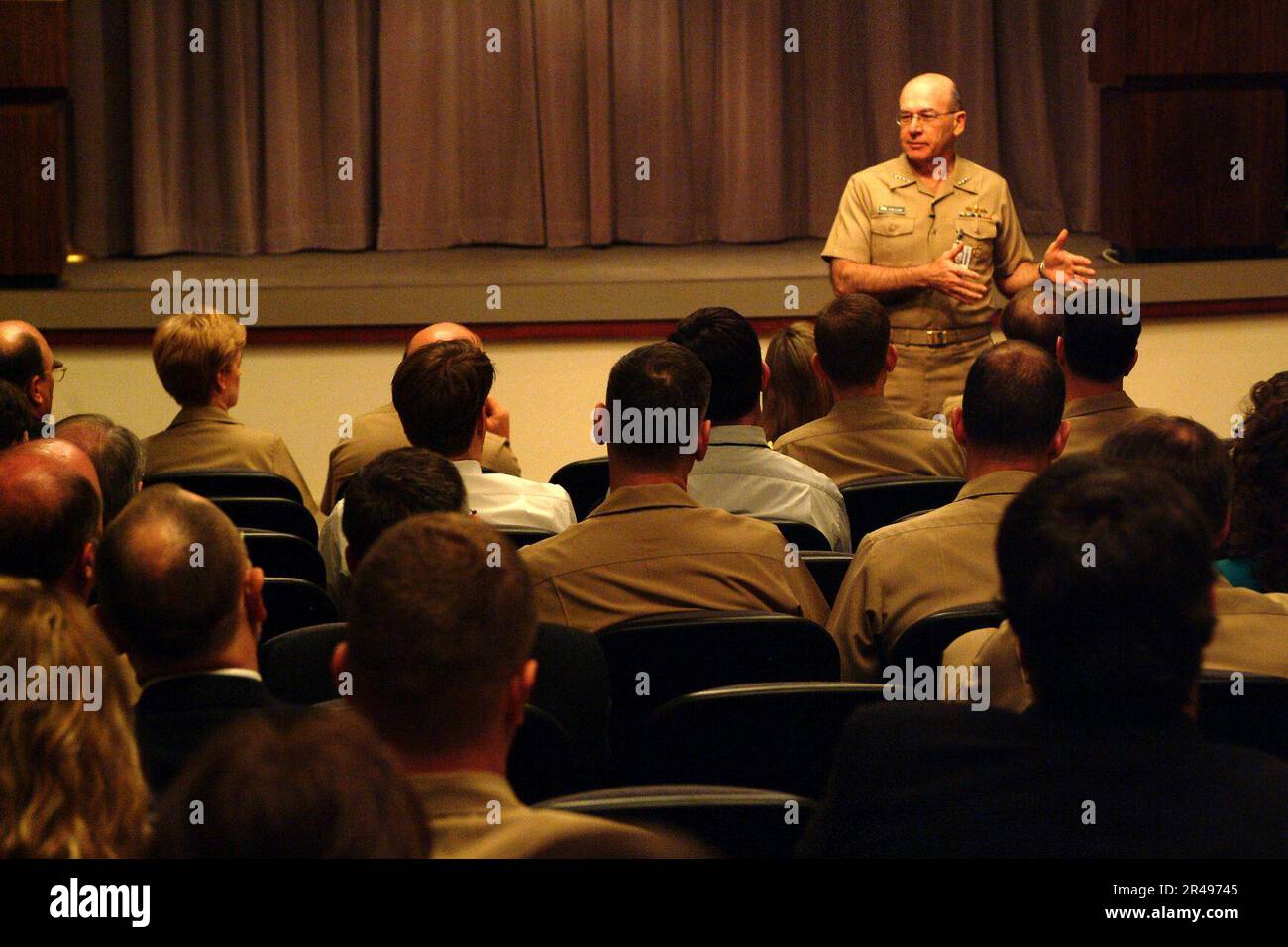 US Navy Admiral Vern Clark Stock Photo - Alamy