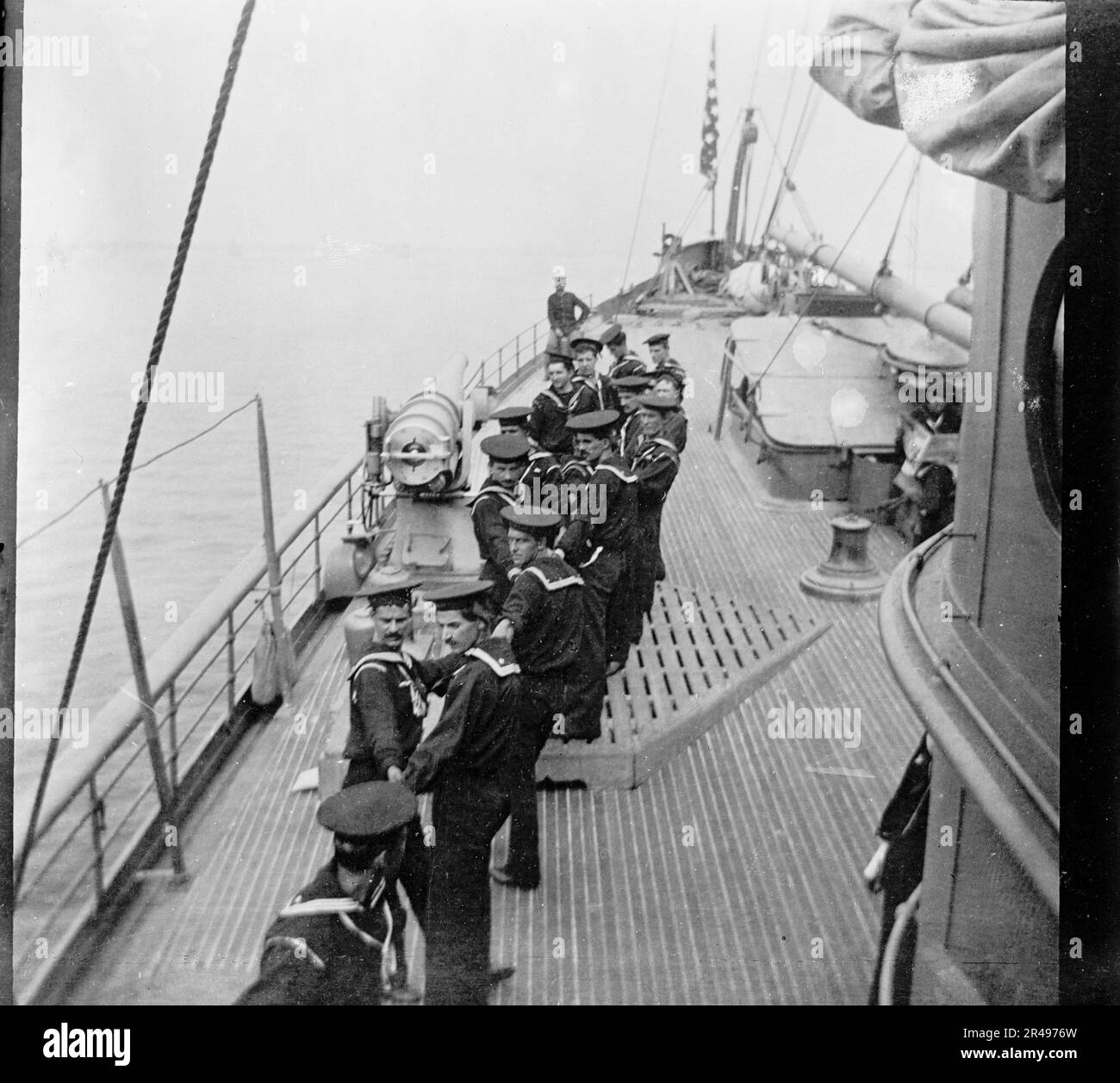 Uss yankee hi-res stock photography and images - Alamy