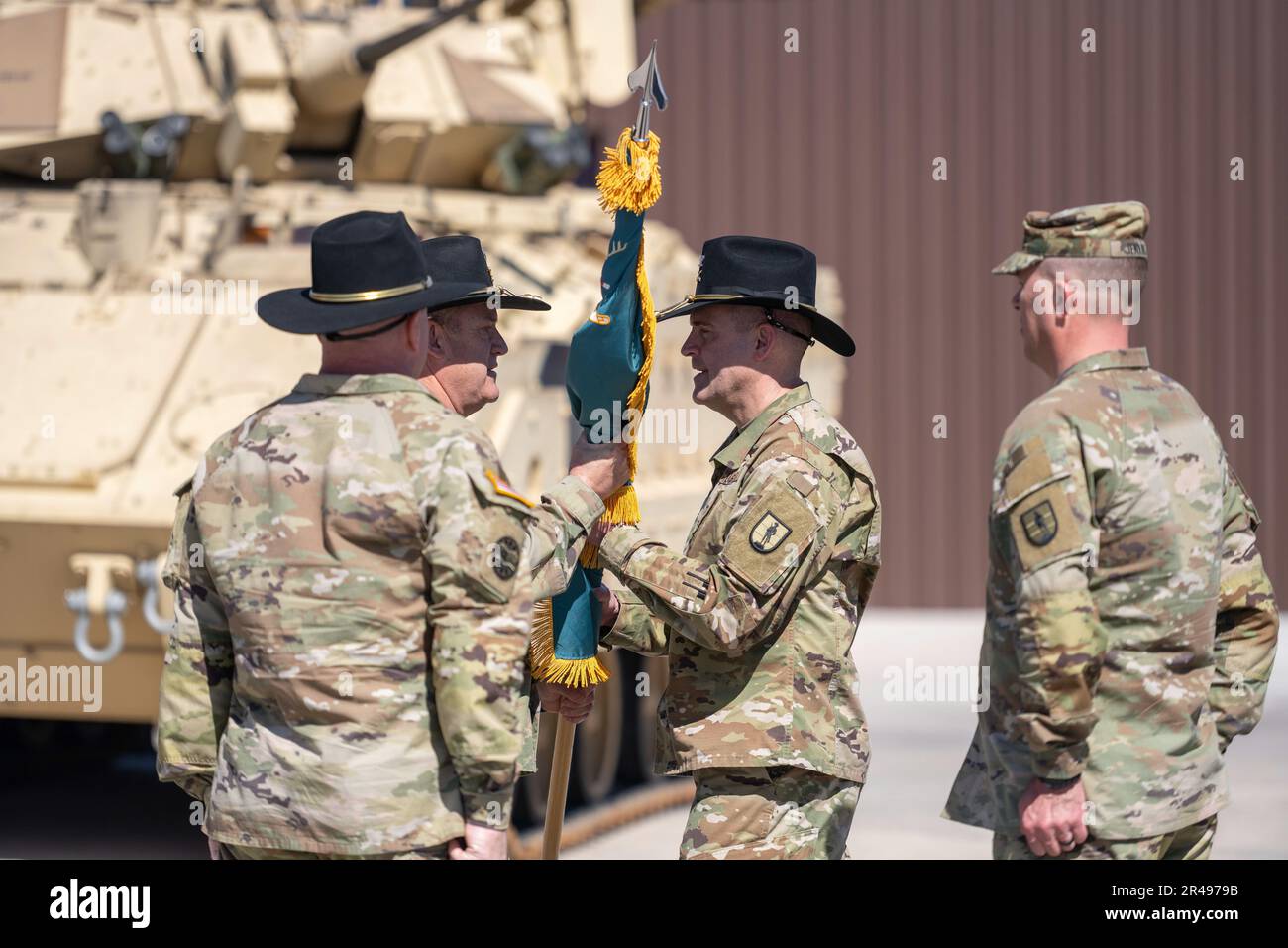 The 204th Regional Training Institute conducts a change of command ...