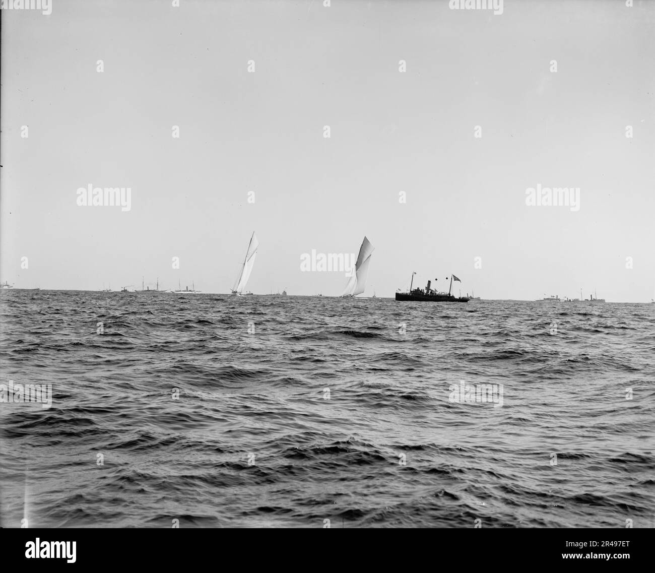 Columbia and Shamrock I, ready for the start, Oct. 7, '99, 1899 Oct 7 ...