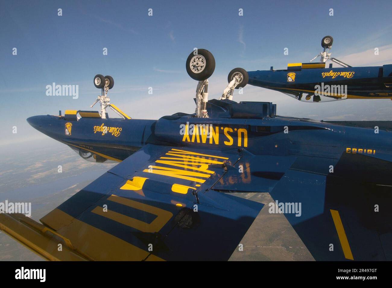 US Navy The Blue Angels Diamond formation performs the Diamond Dirty ...