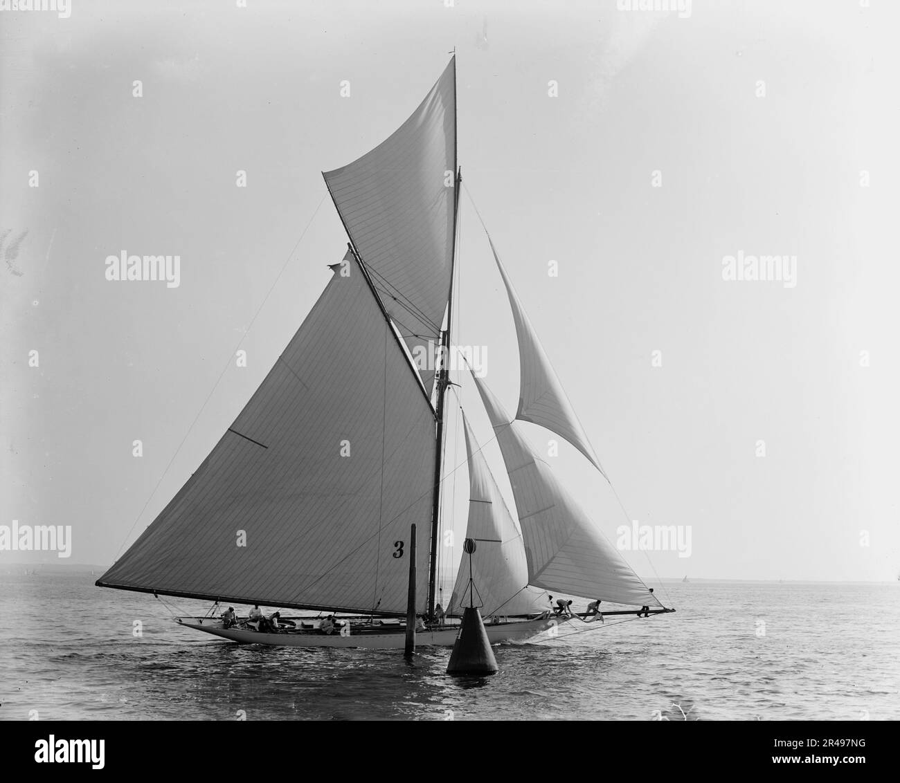 Gloriana yacht Black and White Stock Photos & Images - Alamy