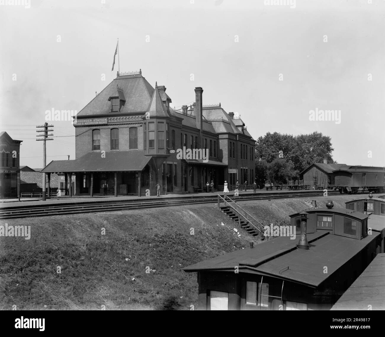1890s train station Black and White Stock Photos & Images - Alamy