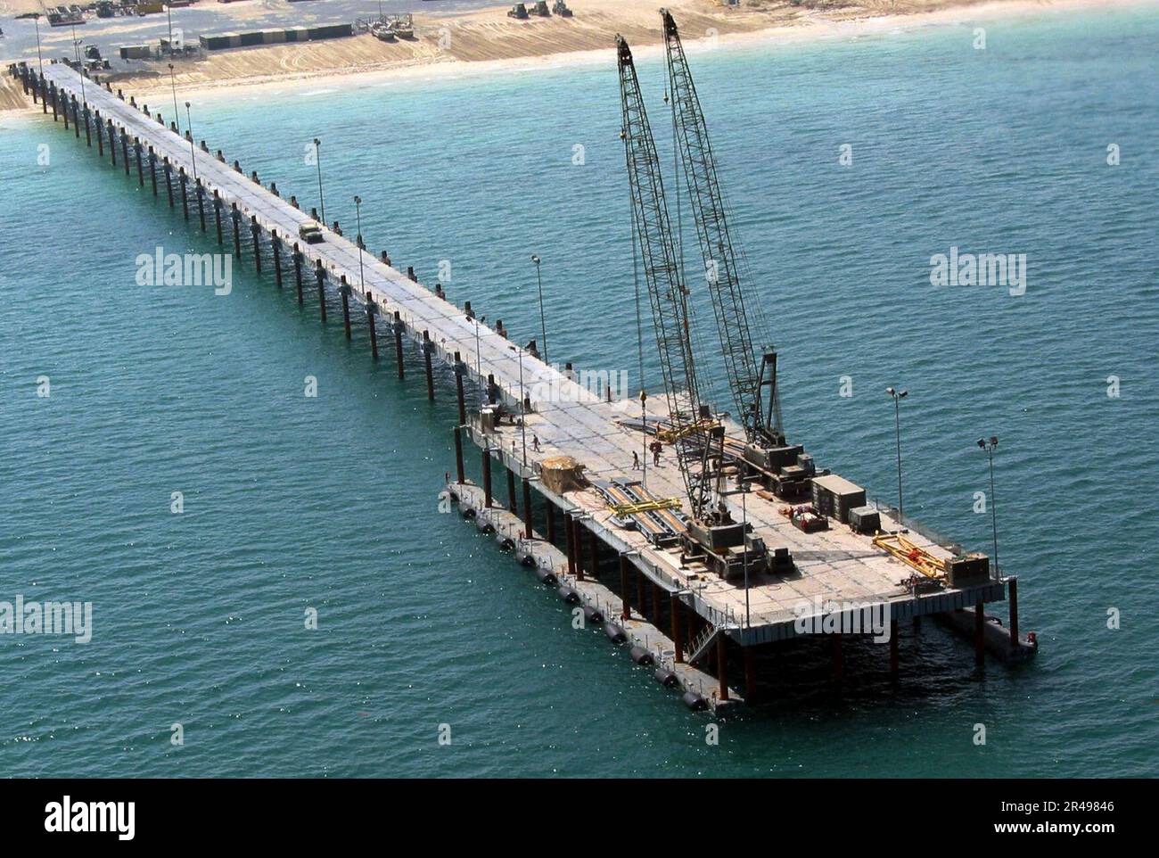 US Navy The U.S. Navy's Elevated Causeway System-Modular (ELCAS-M ...