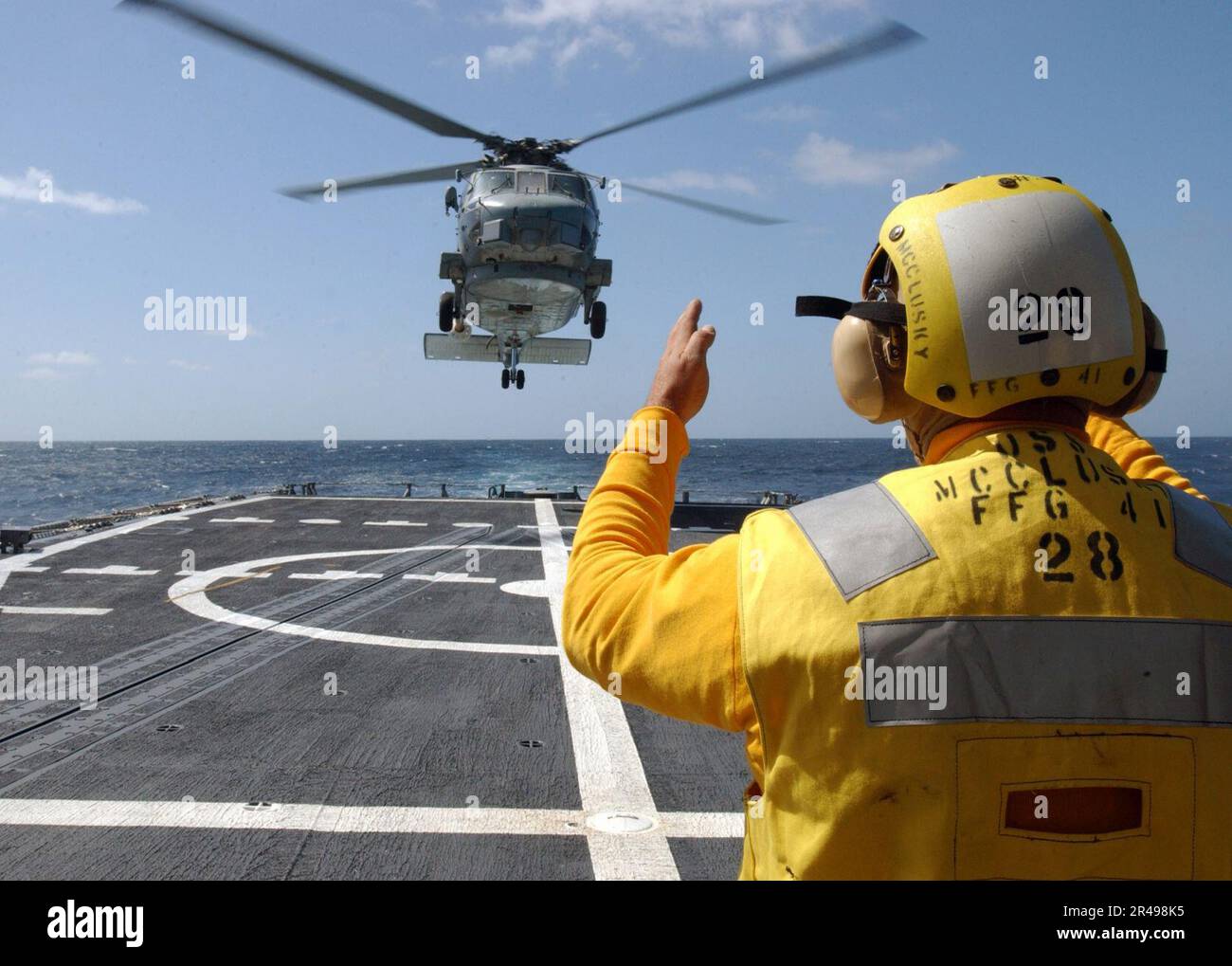 US Navy The Landing Signal Enlisted (LSE) onboard the guided missile ...