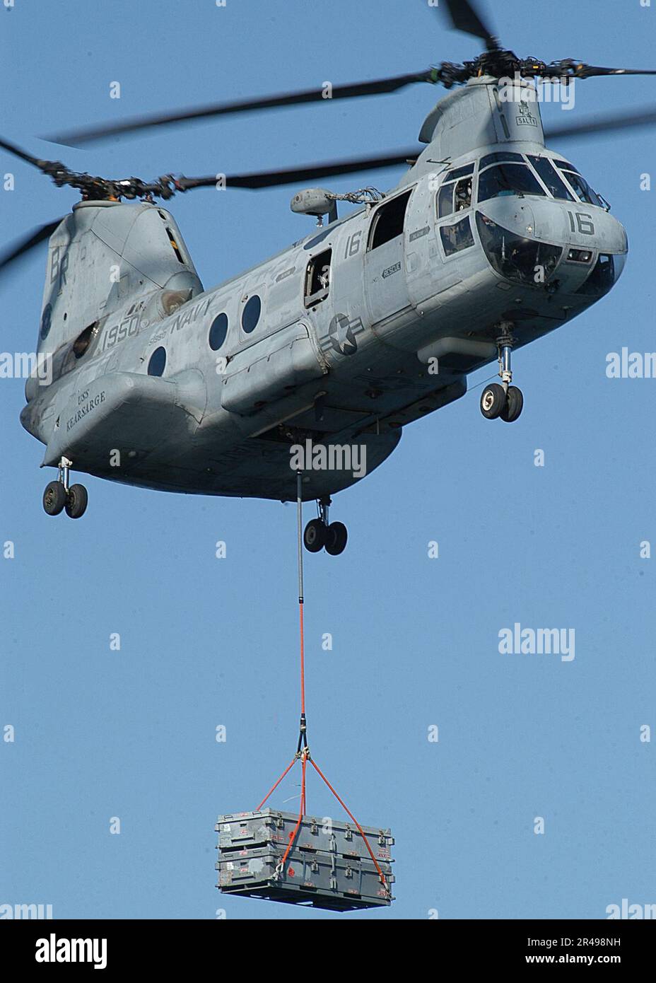 US Navy A CH-46 ''Sea Knight'' helicopter from Helicopter Combat ...